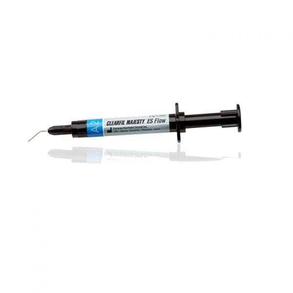 Clearfil Majesty ES Flow Low: Composite Fluid (2.7 g syringe) - KURARAY